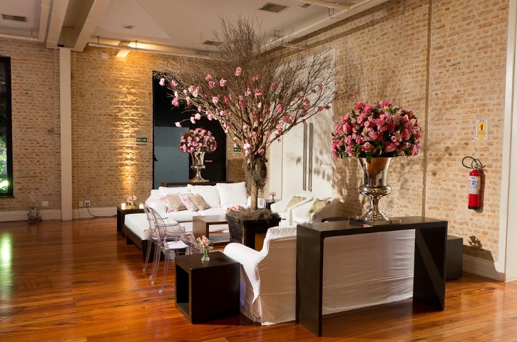 Decoração de casamento marrom com rosa